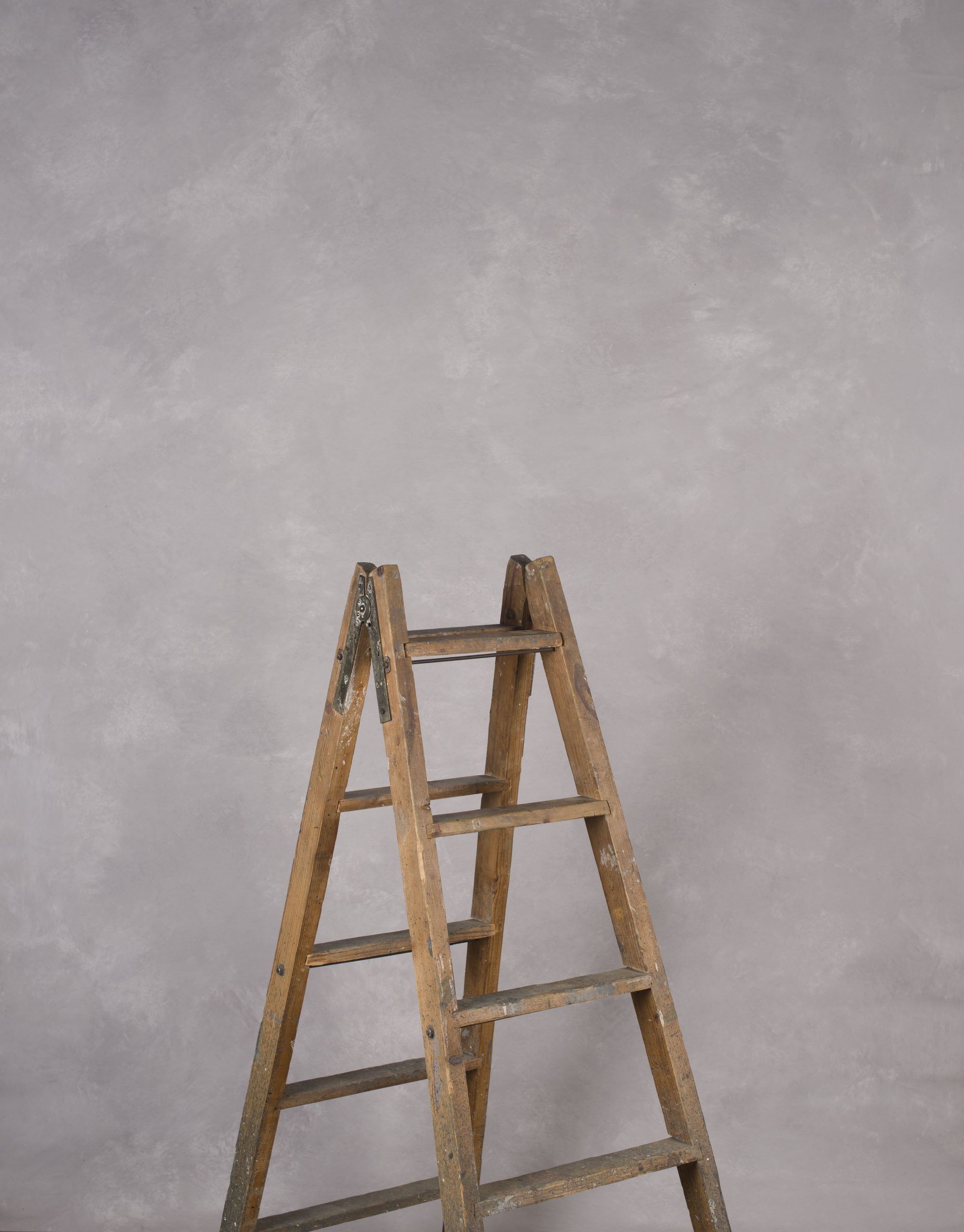 14860 Light Grey Low Text M - GravityBackDrops